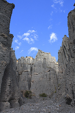 Hoodoo Valley New Zealand photo